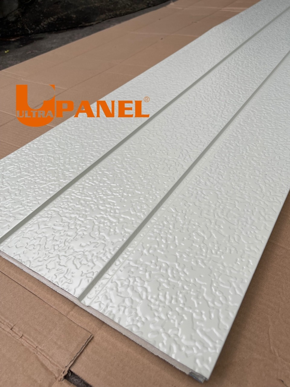 TẤM ỐP PANEL CÁCH NHIỆT TẠI BIÊN HOÀ